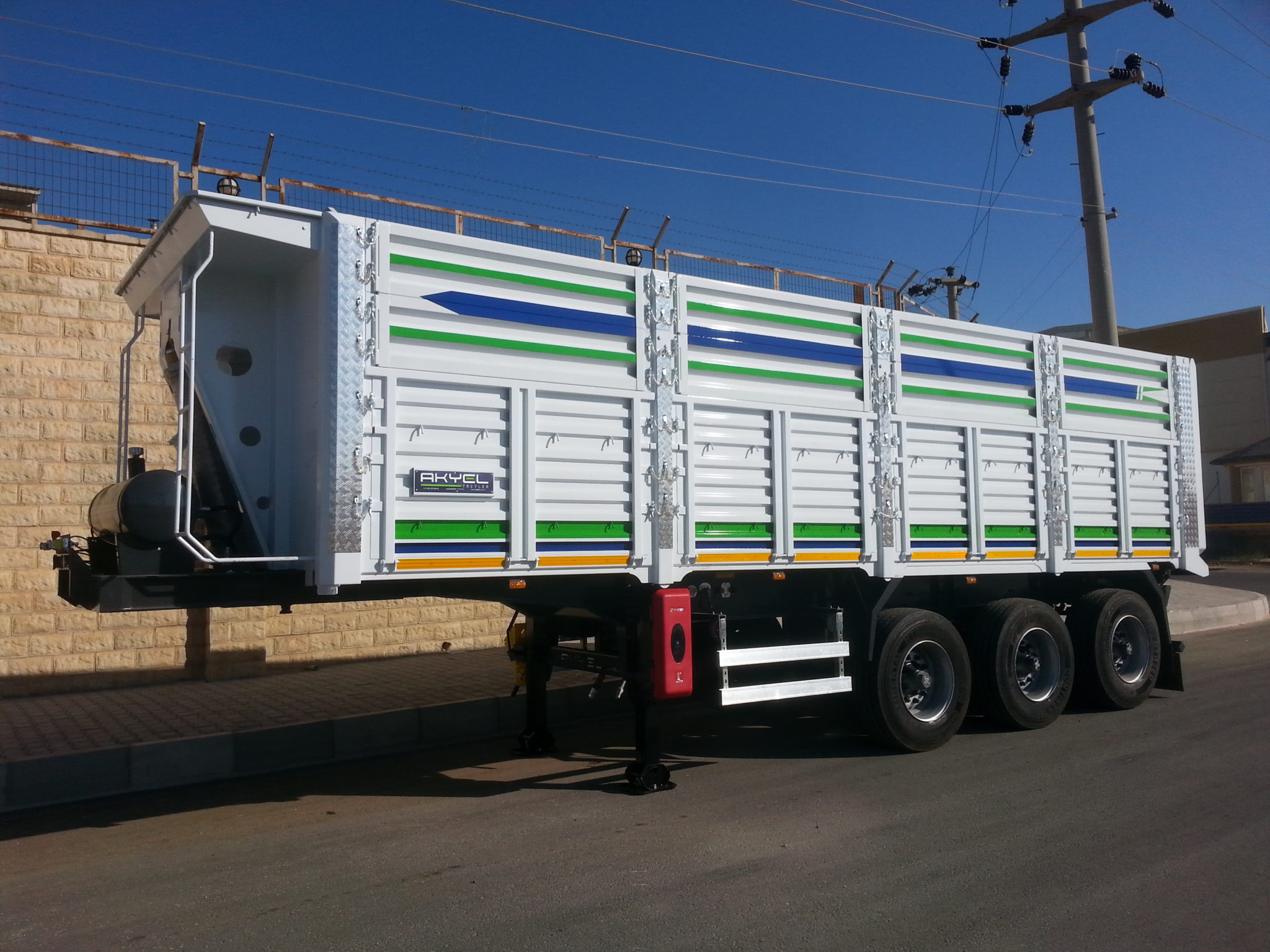 Drop Side Tipper Semi-Trailers (With Cover) | Akyel Trailer